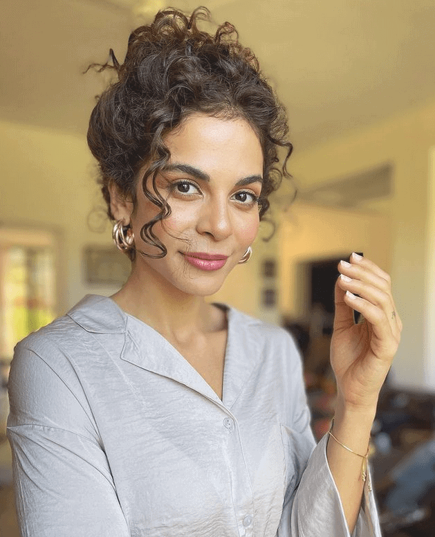 Noyrika Bhateja Biography, Wiki, Height, Age, Net Worth, and More ...