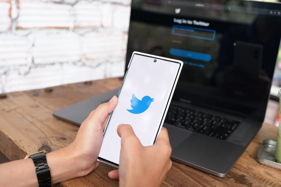 ¿Cómo utilizar Twitter para profesionales de manera efectiva? - Social ...