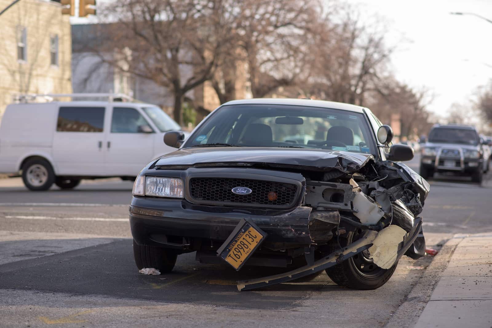 12 Steps to Take After Being Seriously Injured in an 18 Wheeler ...